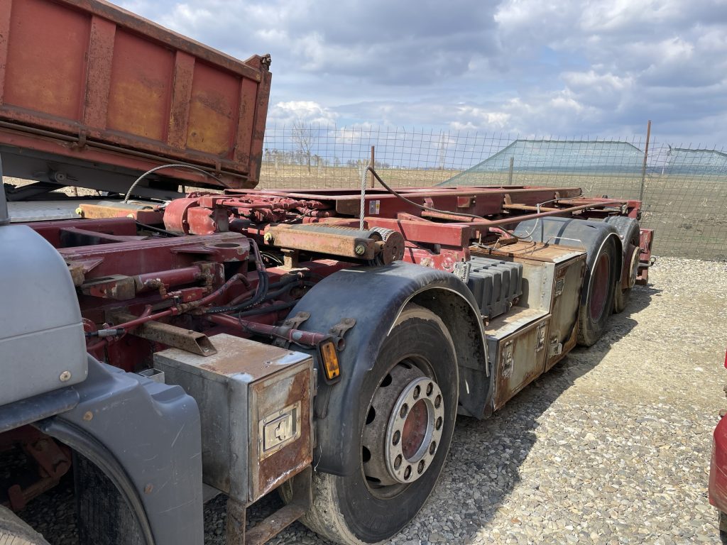 Camion 4 axe Man Autosasiu * Nutugrup Tupilati
